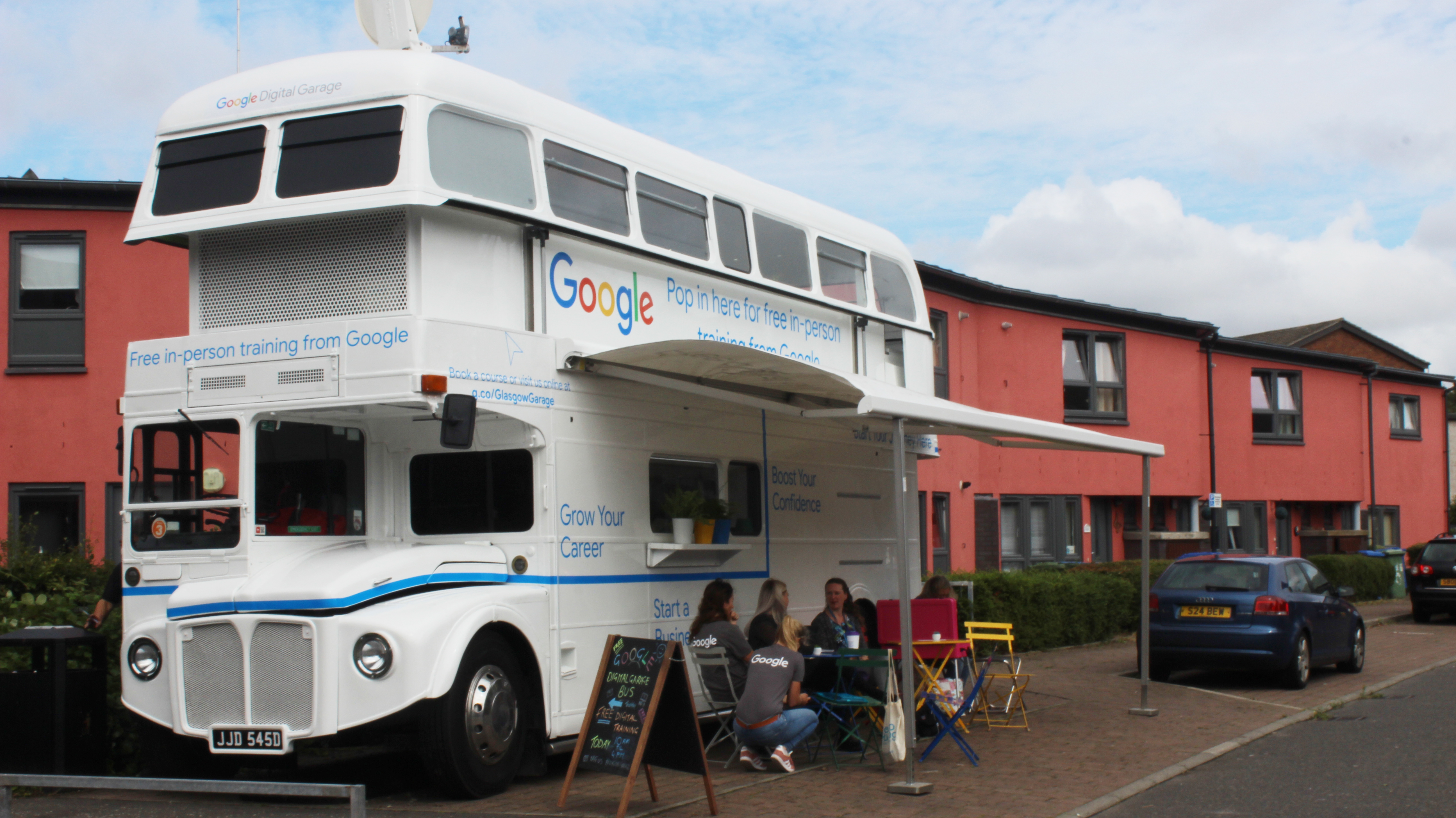 Help to drive online skills in Grangemouth | LHA